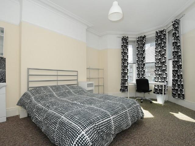 6 bedroom house share to rent