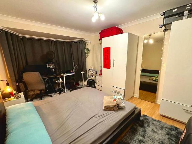 6 bedroom house share to rent