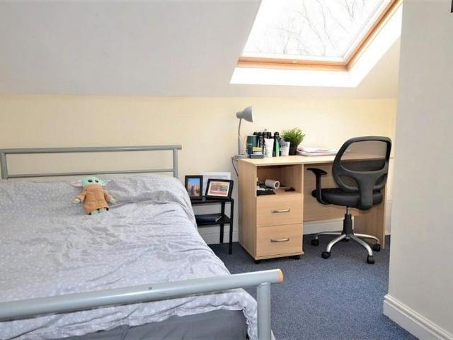 6 bedroom house share to rent