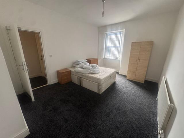 6 bedroom house share to rent