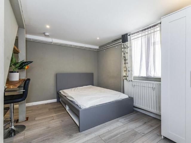 6 bedroom house share to rent
