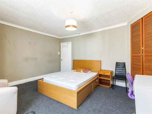 6 bedroom house share to rent