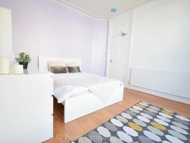 6 bedroom house share to rent