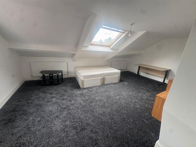 6 bedroom house share to rent
