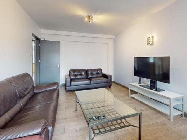 6 bedroom house share to rent