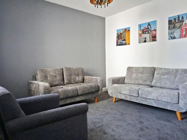 6 bedroom house share to rent