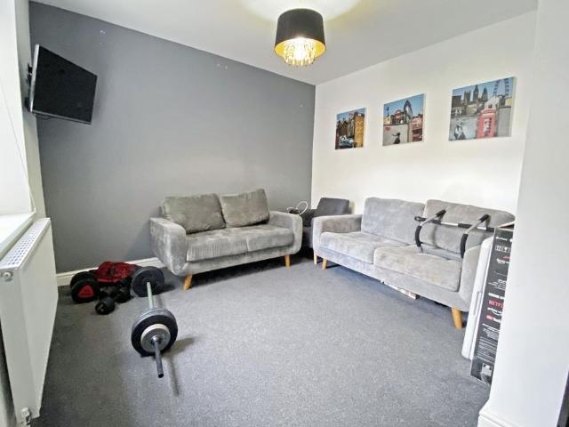 6 bedroom house share to rent