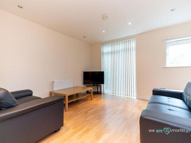 6 bedroom house share to rent