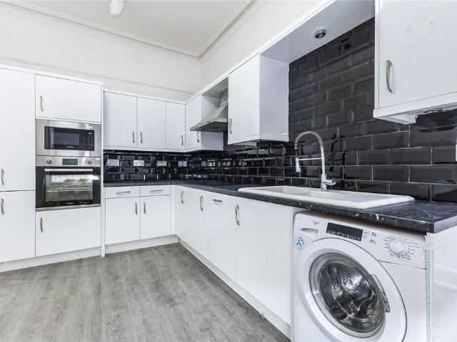 6 bedroom house share to rent