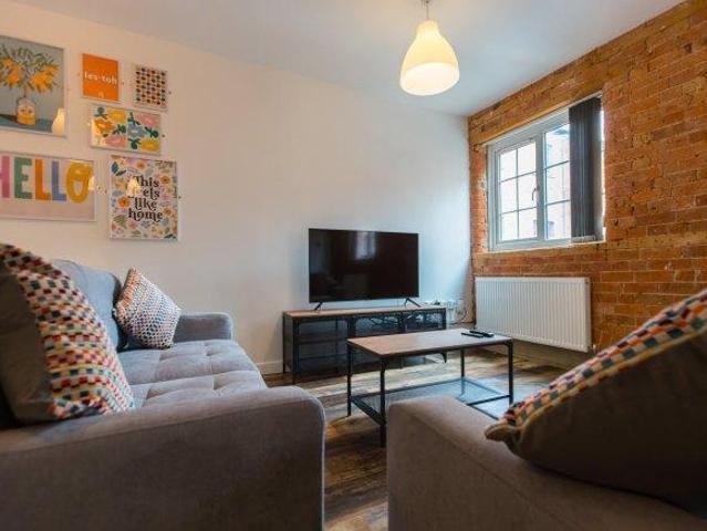 6 bedroom house share to rent