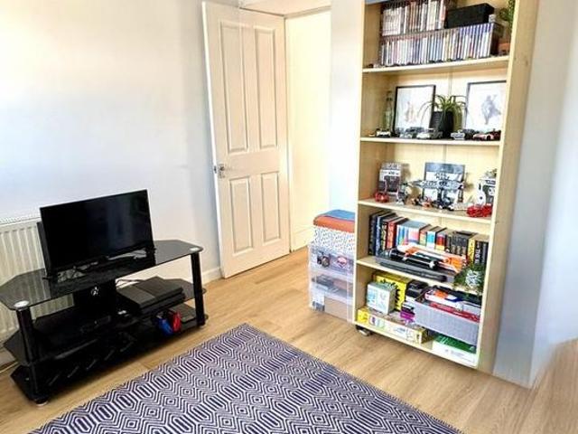 6 bedroom house share to rent