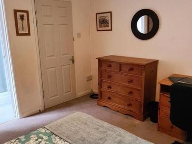 6 bedroom house share to rent