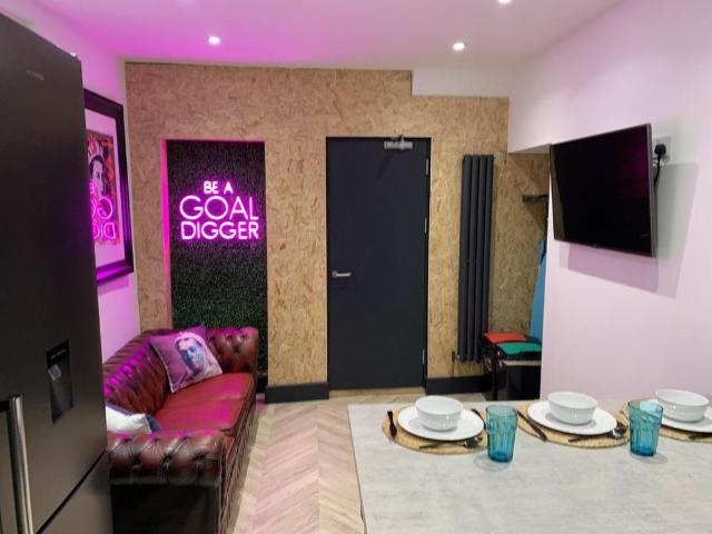 6 bedroom house share to rent