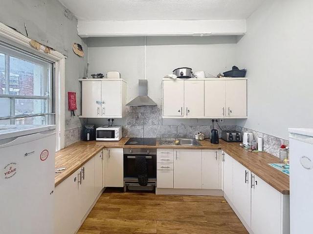 6 bedroom house share to rent