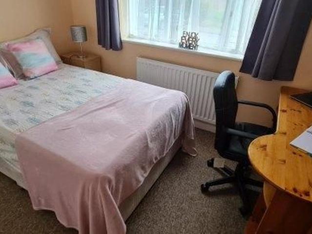 6 bedroom house share to rent