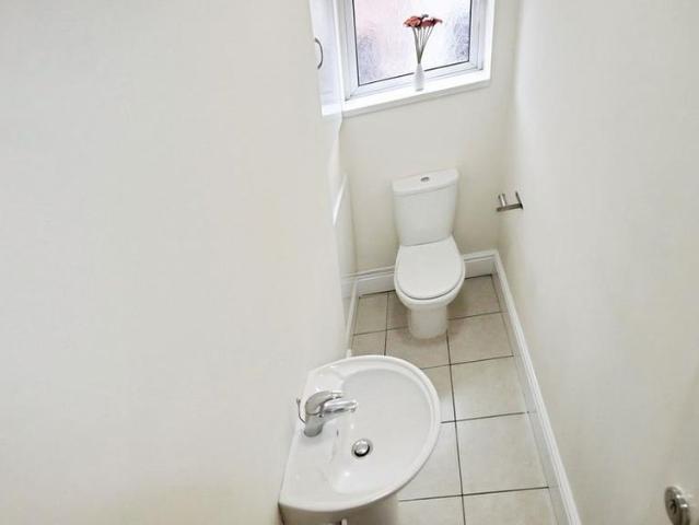 6 bedroom house share to rent