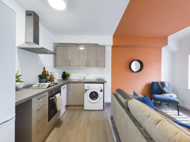 6 bedroom house share to rent
