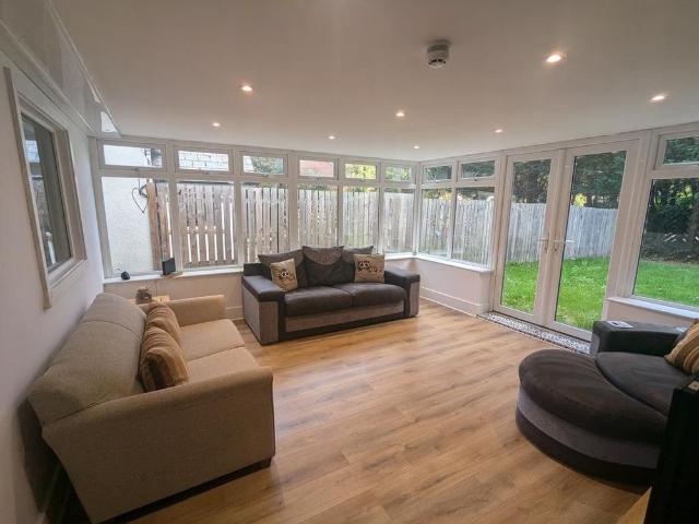 6 bedroom house share to rent