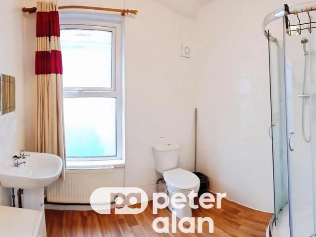 6 bedroom house share to rent