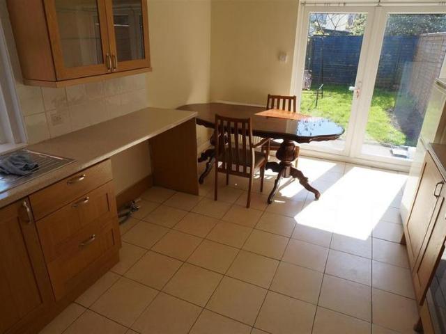 6 bedroom house share to rent