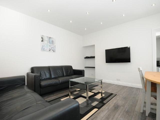 6 bedroom house share to rent