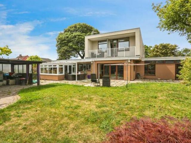 6 Bedroom House Suffolk Suffolk LS98386928