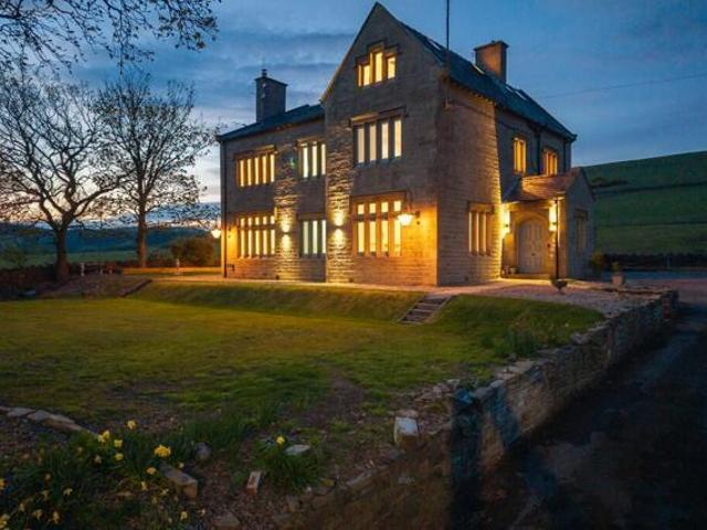 6 Bedroom House Rossendale Lancashire LS99277919