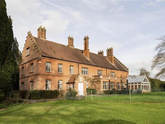 6 Bedroom House Reepham Norfolk LS99986306