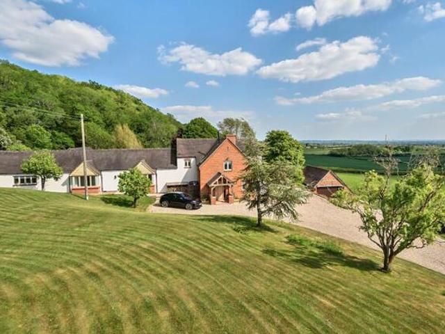6 Bedroom House Warwickshire Warwickshire 101351677