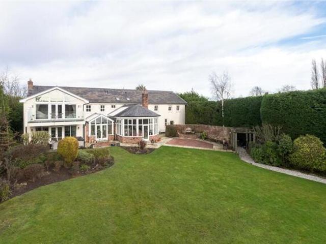 6 Bedroom House Wilmslow Cheshire East 101316234