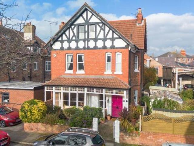 6 Bedroom House Wirral Wirral 98262803