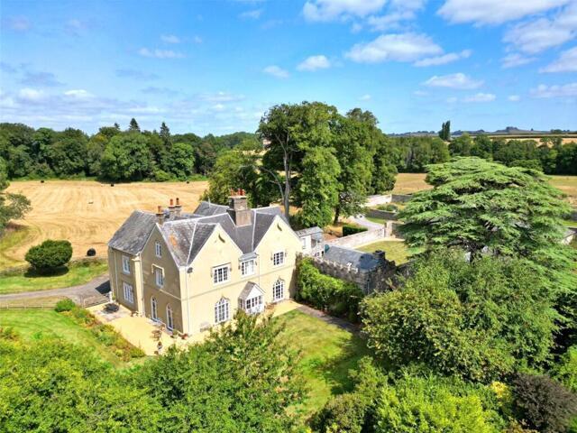 6 Bedroom House Wye Kent LS100503396