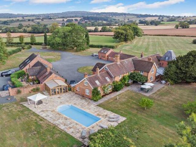 6 Bedroom House Wye Worcestershire LS100648624