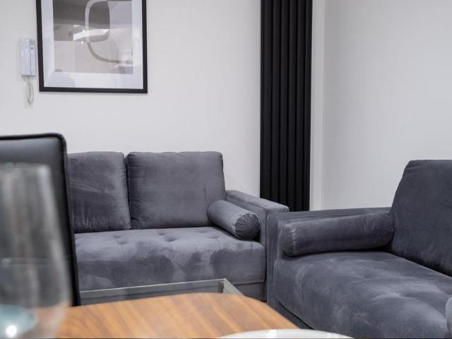 6 bedroom house to rent