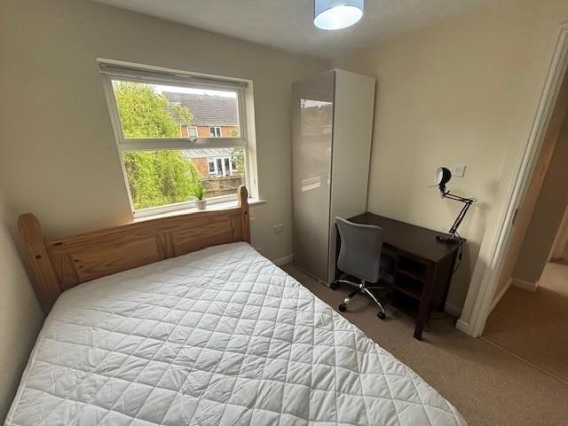 6 bedroom house to rent