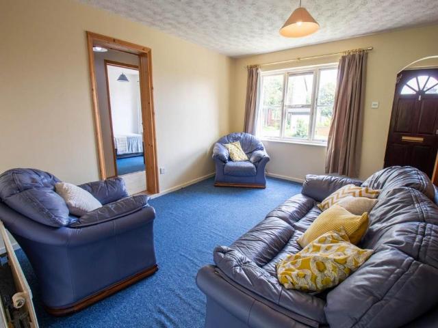 6 bedroom house to rent