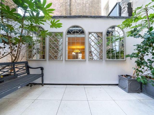 6 bedroom house to rent