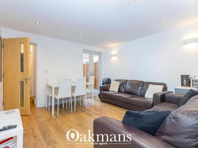 6 bedroom house to rent