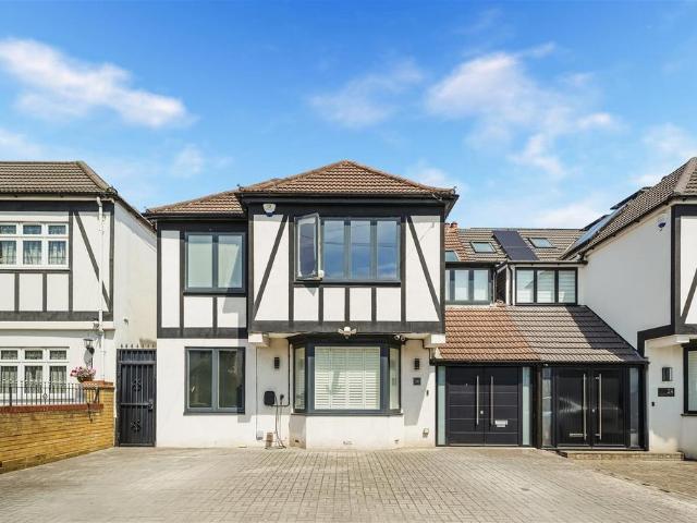 6 bedroom house to rent