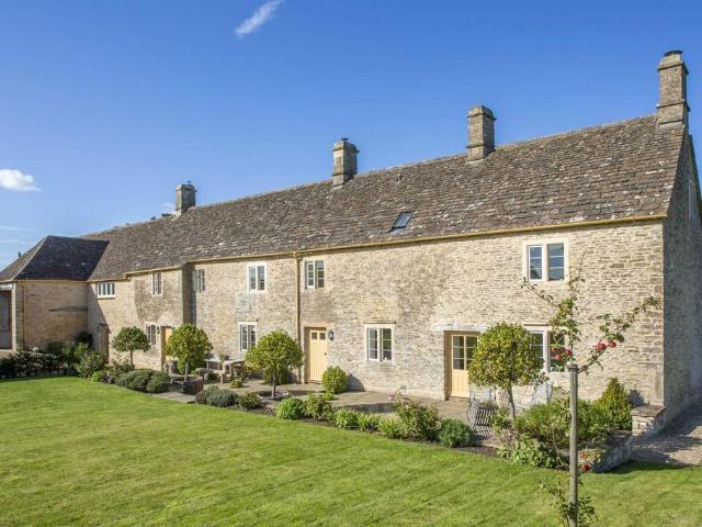 6 bedroom house to rent