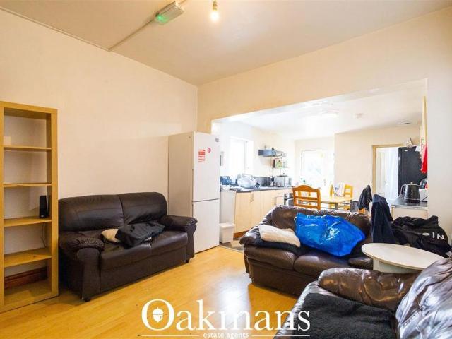 6 bedroom house to rent
