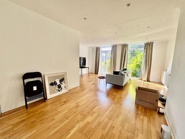 6 bedroom house to rent