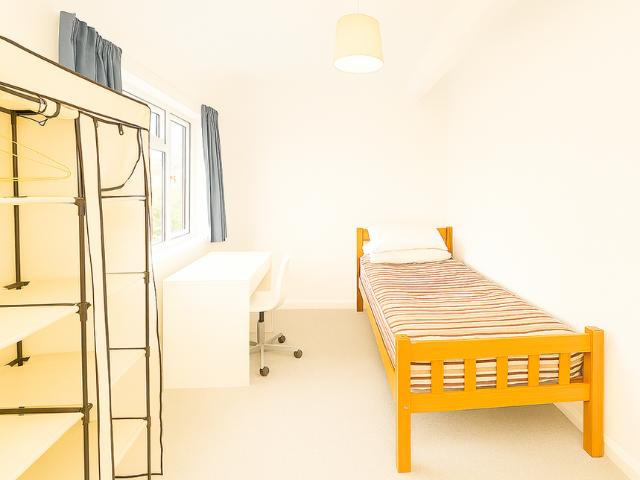 6 bedroom house to rent