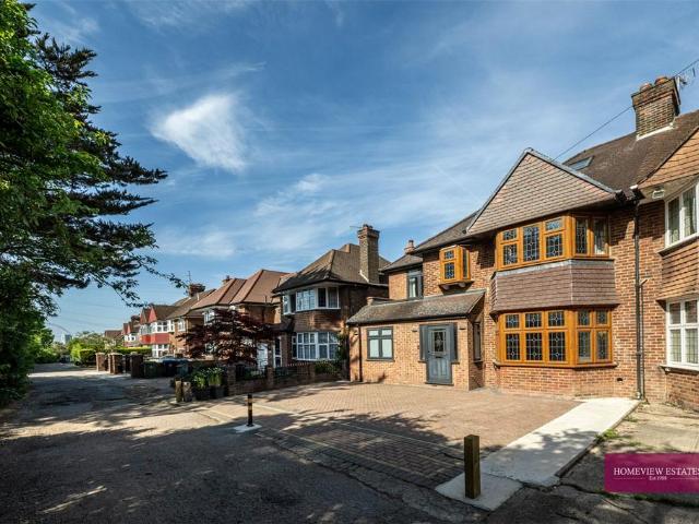 6 bedroom house to rent