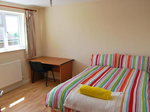 6 bedroom house to rent