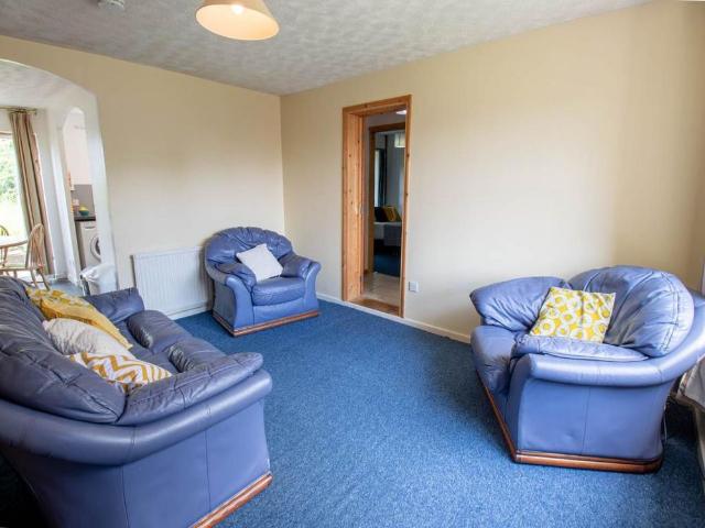 6 bedroom house to rent