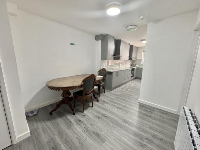 6 bedroom House To Rent