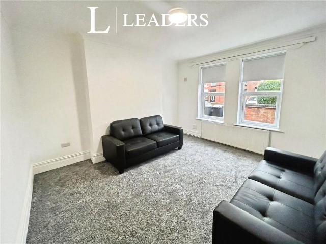 6 bedroom house to rent