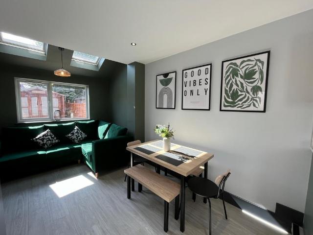 6 bedroom house to rent