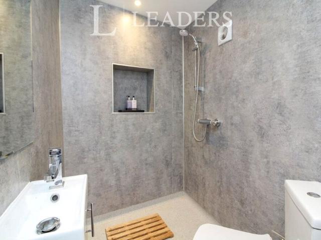 6 bedroom house to rent 36 The Tything, Worcester, WR1